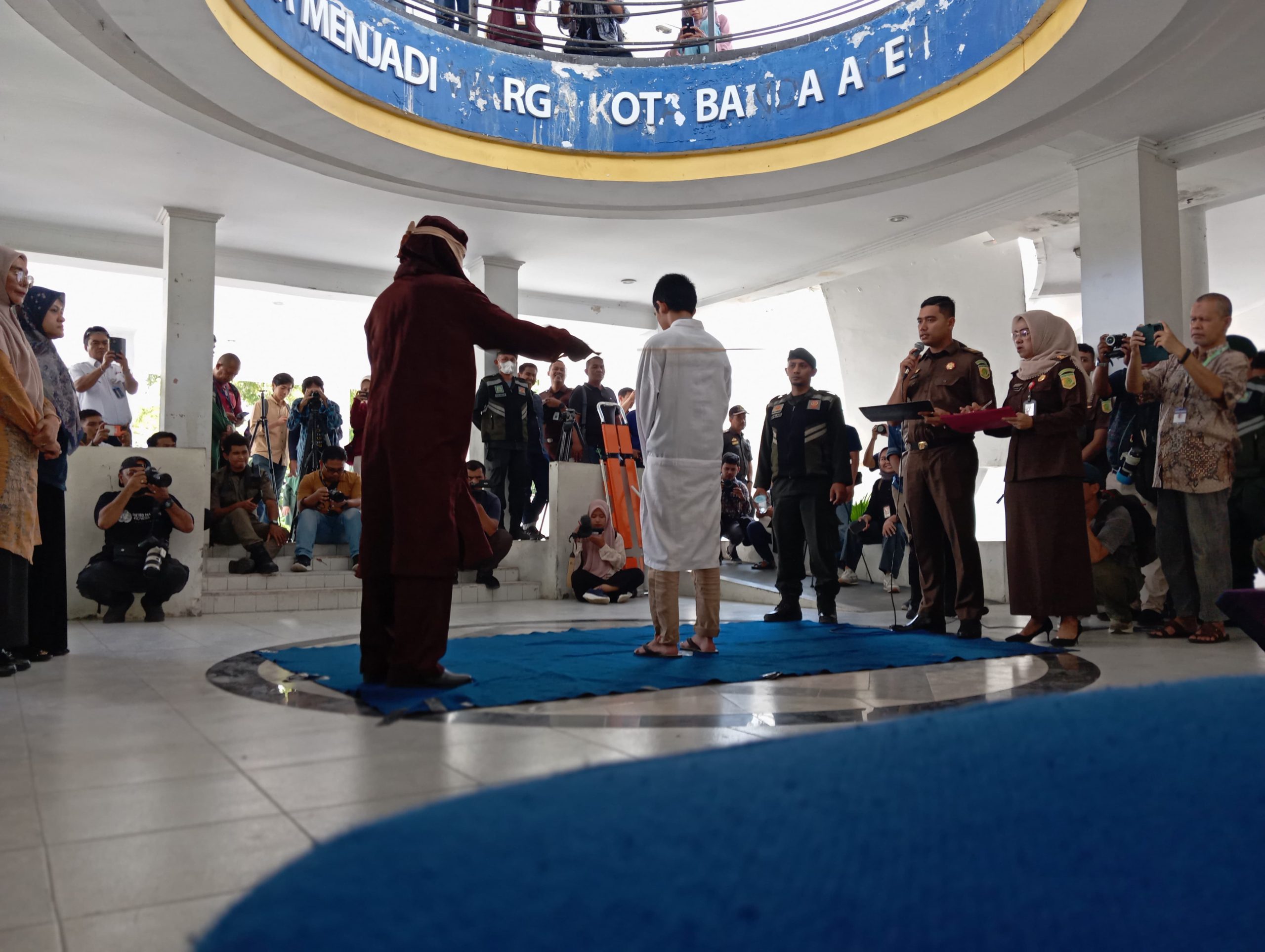 Flogging of gay men a horrifying act of discrimination • Amnesty International Indonesia